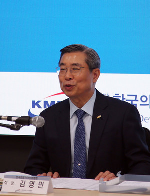 김영민 협회장 "의료기기업계, 보건의료생태계서 '슈퍼을'"